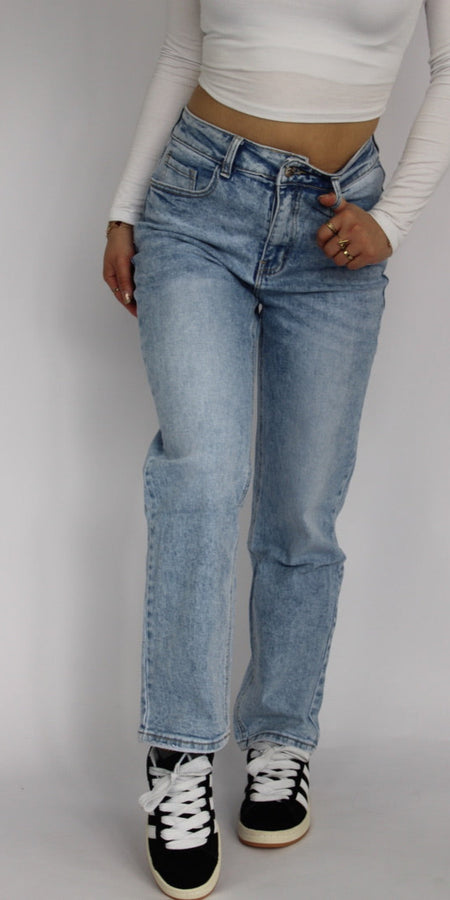 PETITE JEANS – CHUN