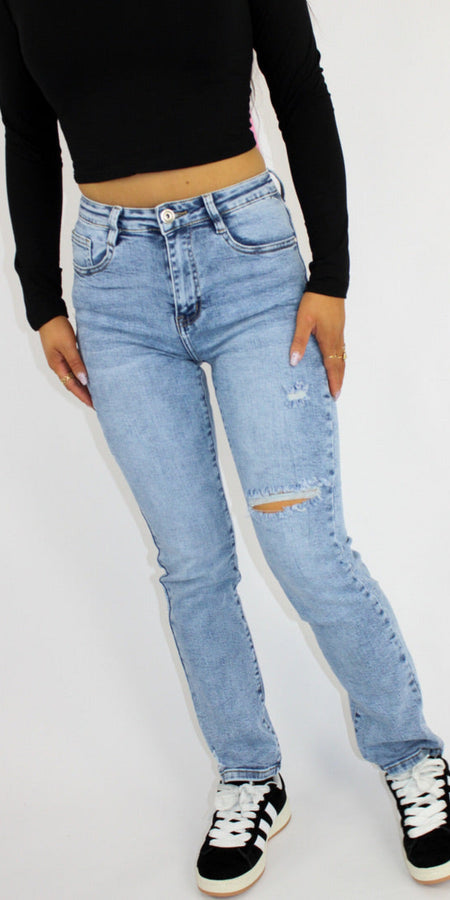 PETITE JEANS – CHUN