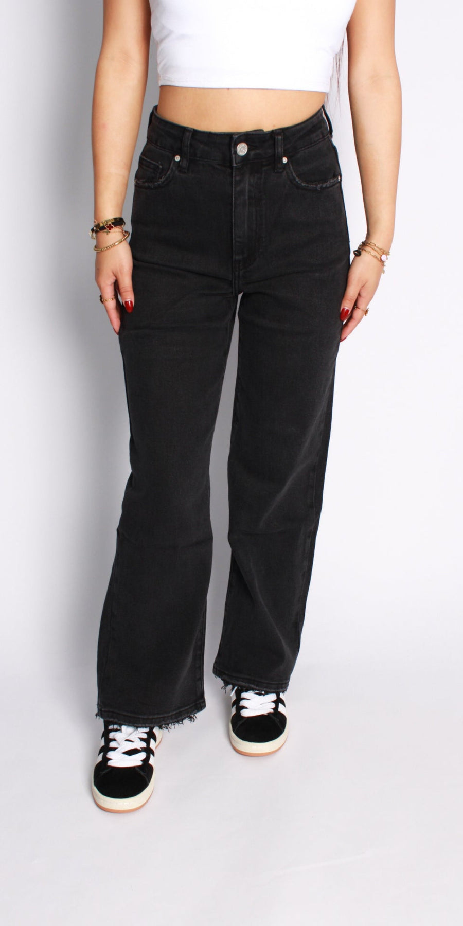 PETITE JEANS – CHUN